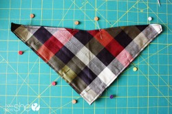 DIY Baby Bandanna Bib Pattern and Tutorial | HowDoesShe