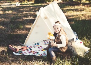 Oh Snap! - Build Your Own Photography Prop Tent | How Does She