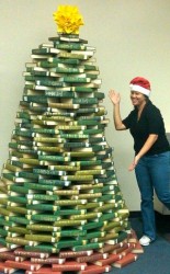 12 Freakishly Crazy Christmas Trees | How Does She