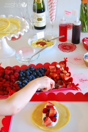 Quick and Easy Valentine Crepe Bar- with DIY banner | How Does She