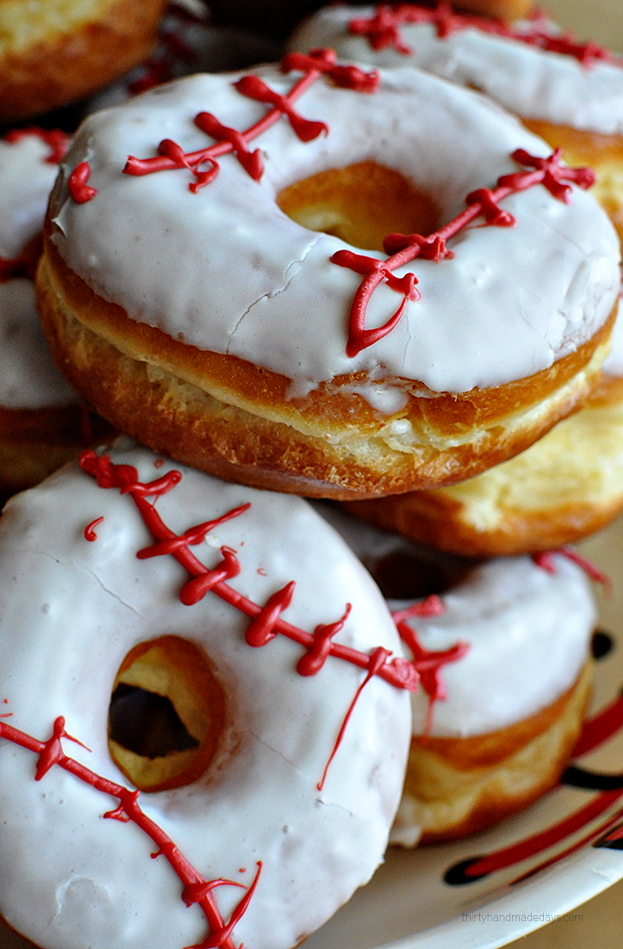 13 Great Sports Themed Treats Your Little Athletes will Love | How Does She