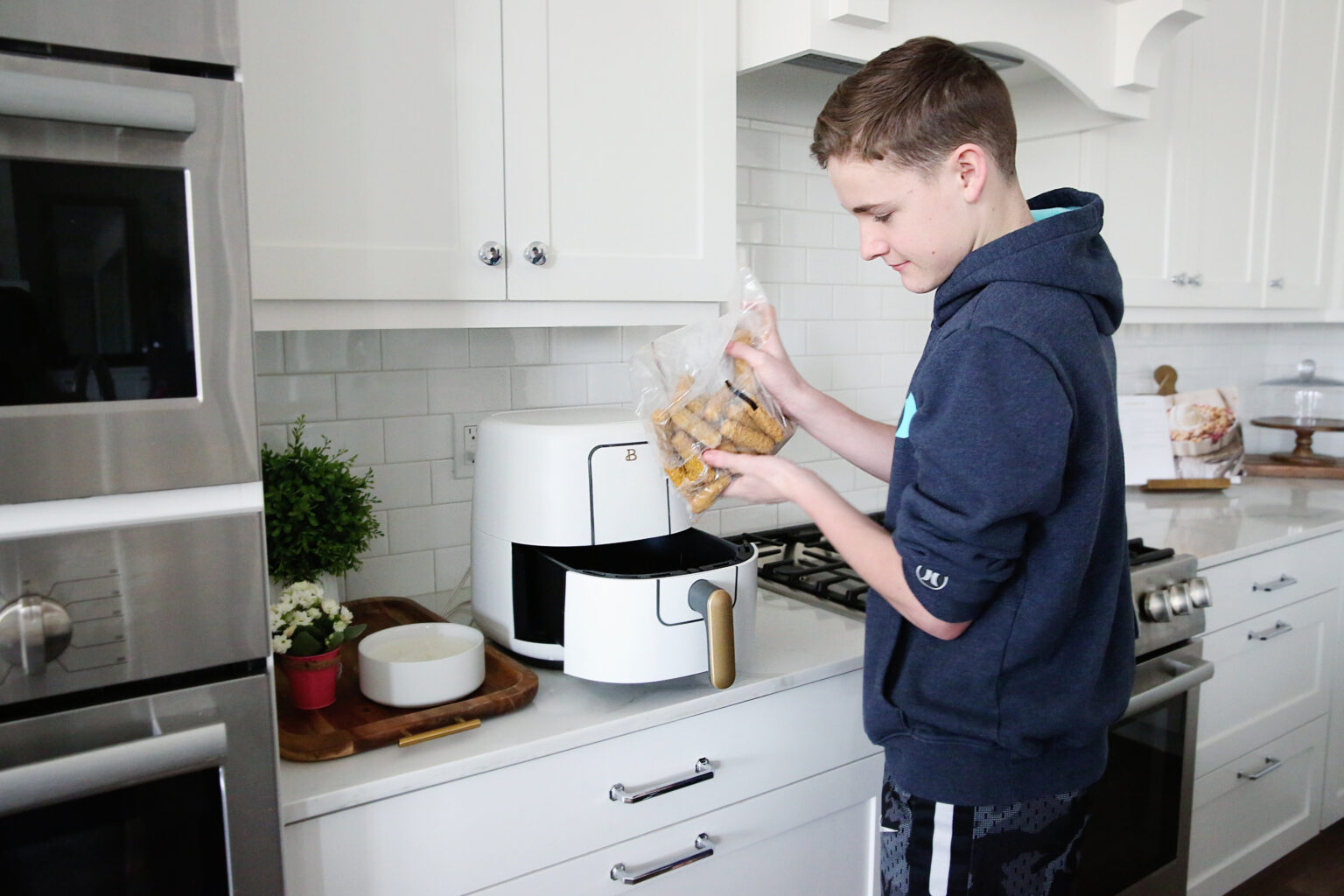 The 1 Kitchen Item You Need to Get Your Tweens/Teens Cooking! | How ...