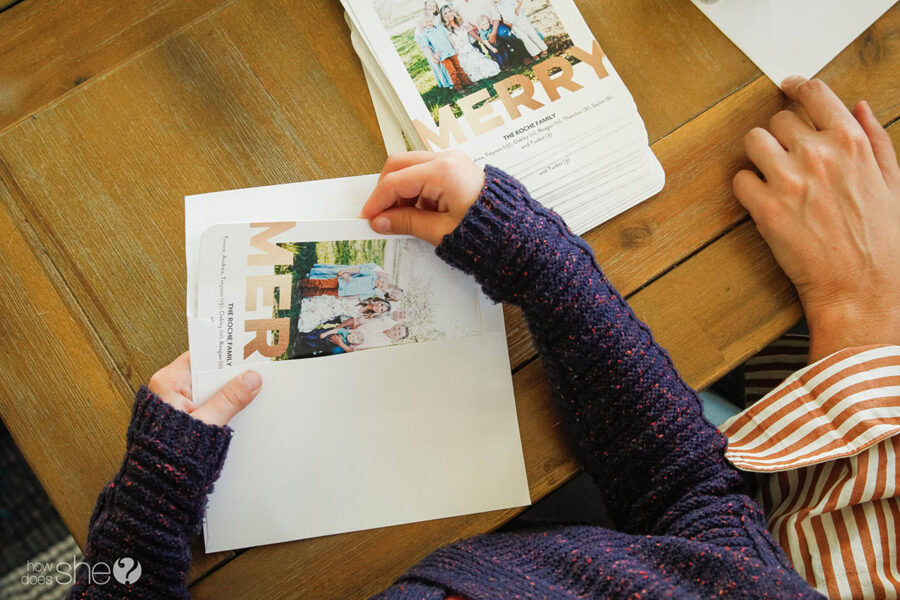 Sending Holiday Memories with Shutterfly | How Does She